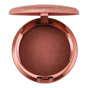 Velvet-Matte Bronzer