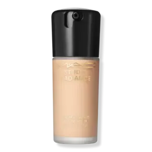 MAC COSMETICS Studio Radiance Serum Powered Foundation