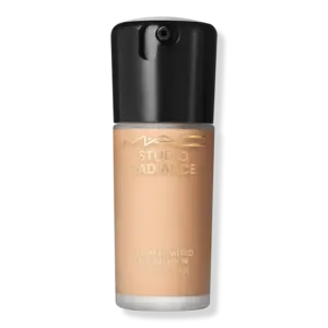 MAC COSMETICS Studio Radiance Serum Powered Foundation