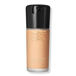 MAC COSMETICS Studio Radiance Serum Powered Foundation - C4