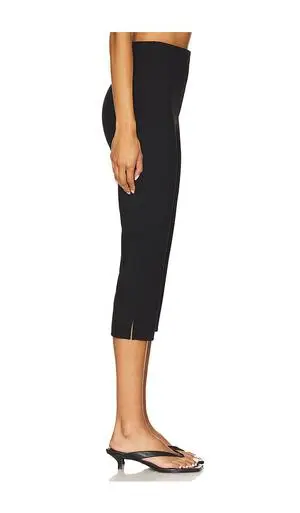 ELODIE THE LABEL Ivonne Capri Pants