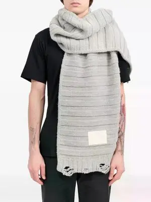 MAISON MARGIELA Knitted Scarf - Grey