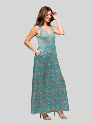24SEVEN COMFORT APPAREL Sleeveless V-neck Maxi Dress With Pockets