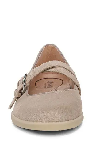 LIFESTRIDE Marnie Mary Jane Flat - Dover Light Tan