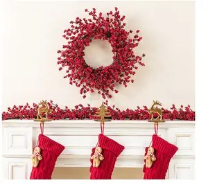 GLITZHOME 25'd Christmas Red Berries Wreath - One-color