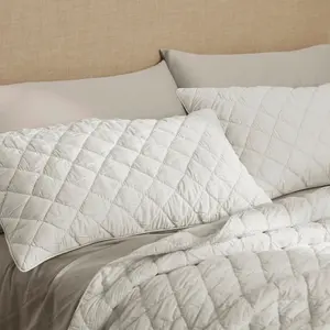 BOLL & BRANCH Signature Hand Stitched Cloud Comforter Set, King/cal King - White
