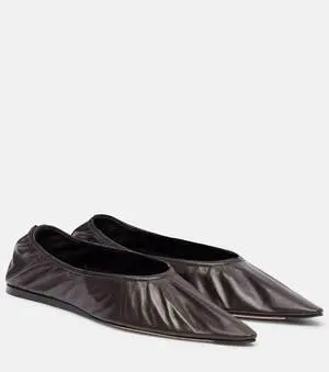 THE ROW Liisa Leather Ballet Flats - Brown