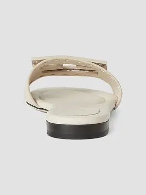 Fendi Baguette Ff Leather Sandals - Camelia