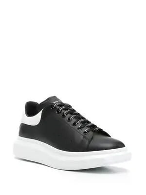 Alexander McQueen Oversized Sneakers - Black