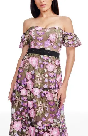 Dress The Population Lara Floral Embroidered Gown