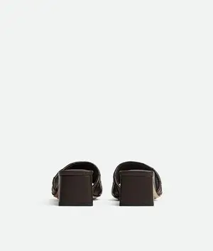 Bottega Veneta Intrecciato Leather Kitten-heel Mule Sandal - Fondant