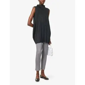 Issey Miyake Lamp Shade Sleeveless Knitted Top