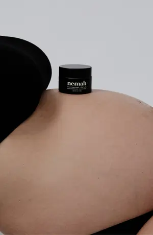 NĒMAH Renewing Nipple And Lip Balm
