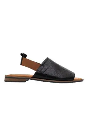 FOREVER & ALWAYS SHOES Fuela Leather Flat Sandals