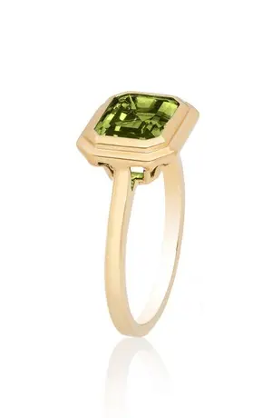 Goshwara Manhattan Emerald Cut Ring - Peridot