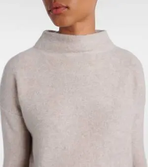 Vince Cashmere Mockneck Sweater - Beige