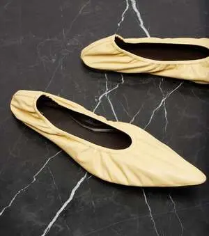 THE ROW Liisa Leather Ballet Flats - Yellow