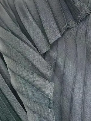 Giorgio Armani Fully-pleated Button Cape