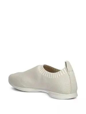VAGABOND SHOEMAKERS Yasmin Knitted Slip-on Sneakers - White