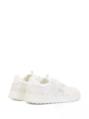 AMI Paris Cowhide Leather A Walk Sneakers - Neutrals