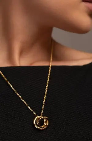 PIERETTI Celine Pendant Necklace