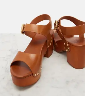Chloé Jeannette 80 Studded Leather Sandals - Brown