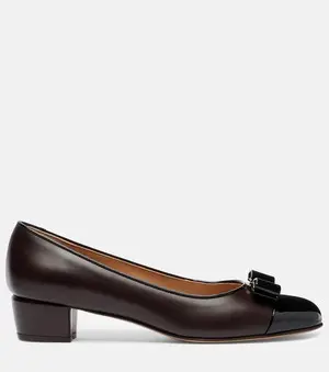 FERRAGAMO Vara Leather Pumps - Brown