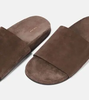 THE ROW Hugh Suede Slides - Brown