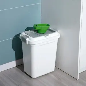 ASHFIELD & HARKNESS Airtight Pet Food Storage Container