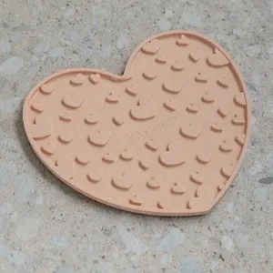 DEXYPAWS Enrichment Lick Mat Blush Heart Grooved Silicone