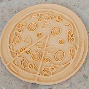 DEXYPAWS Enrichment Lick Mat Pupperoni Pizza Grooved Silicone