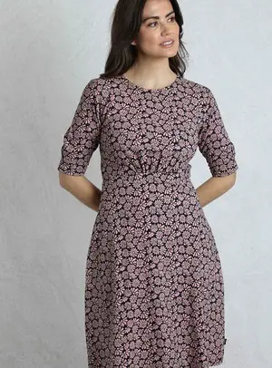 WEIRD FISH Cassandra Jersey Swing Dress - Tea Rose