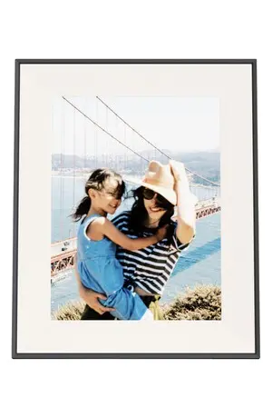 AURA FRAMES 12-inch Digital Photo Frame - Ink With Textured Mat