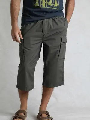 WEIRD FISH Summersville 3/4 Length Cargo Trousers - Dark Grey