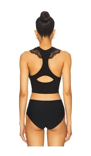 THISTLE AND SPIRE Cropped Tank Top With Cut-out Detail