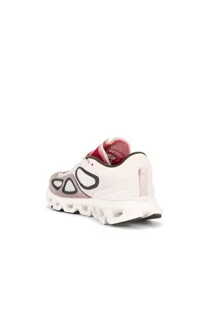 On Cloud Twigs Sneaker - Lily