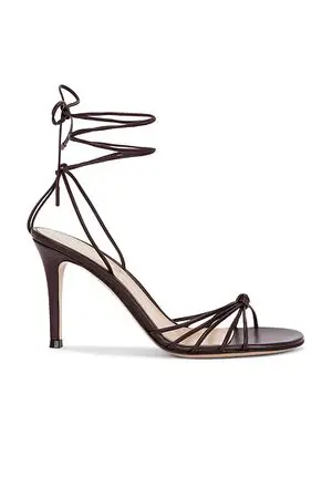 GIANVITO ROSSI Strappy Heeled Sandal - Bourgogne