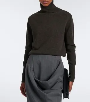Victoria Beckham Wool Turtleneck Sweater - Green