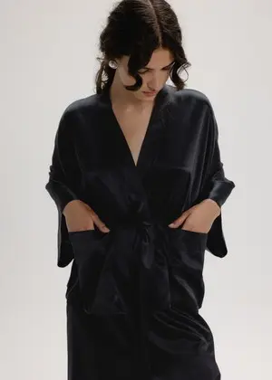 ALAS Alas'Name Silk Long Sleeve Robe Jacket Black