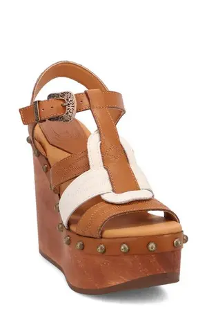 Dingo Wedge Shoes For Women