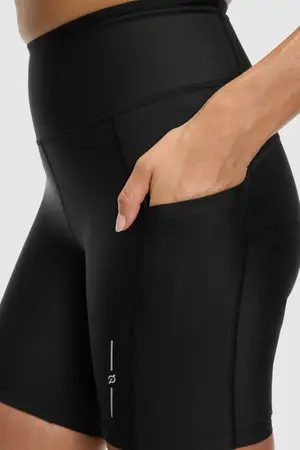 PELOTON Performance Pocket Run Short - Jet Black