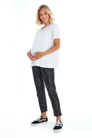 ACCOUCHEE Anytime Anywhere Maternity/nursing T-shirt With Side Zips - White