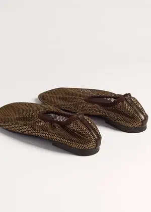 ME+EM Asymmetric Mesh Slippers