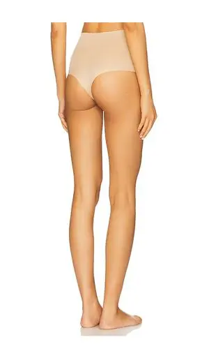 Commando Featherlight Control Thong - Beige
