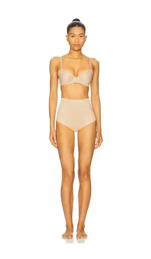 Commando Featherlight Control Thong - Beige