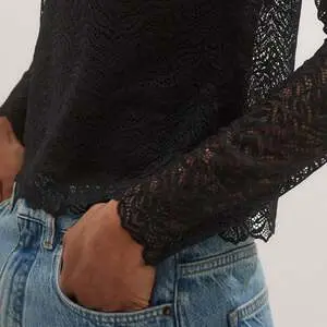 ME+EM Lace Crewneck Top