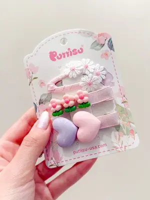 PUTTISU 3-piece Hair Clip Set With Heart And Daisy Charm - Strawberry Sugar Bloom