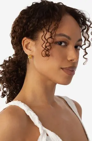 ATHRA LUXE Knot Stud Earrings
