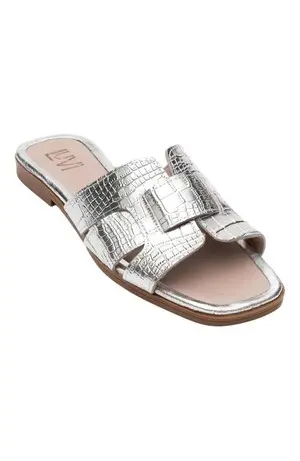 FOREVER & ALWAYS SHOES Notre Leather Flat Sandals - Silver Leather