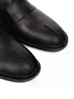 MAISON MARGIELA Tabi Leather Loafers - Black